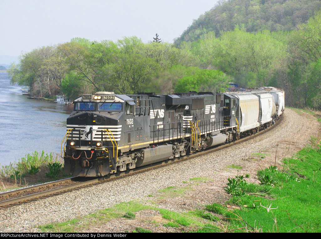 NS 7602, CP's River Sub.